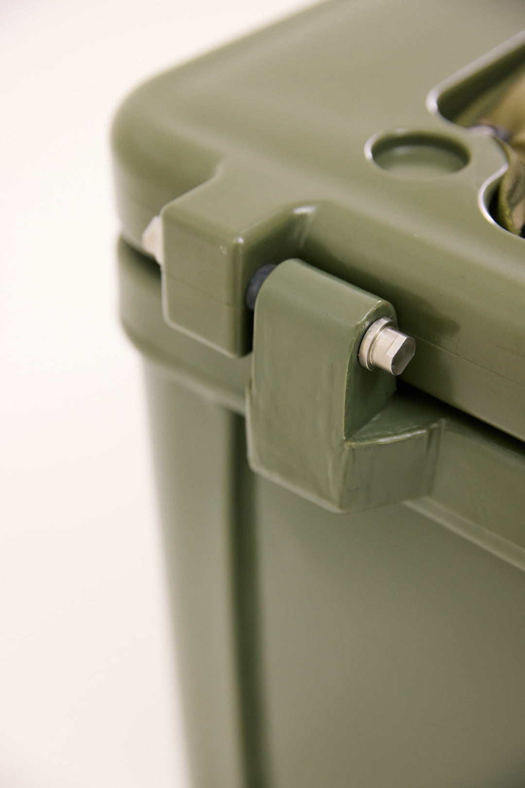 Features – Rogue Ice Coolers